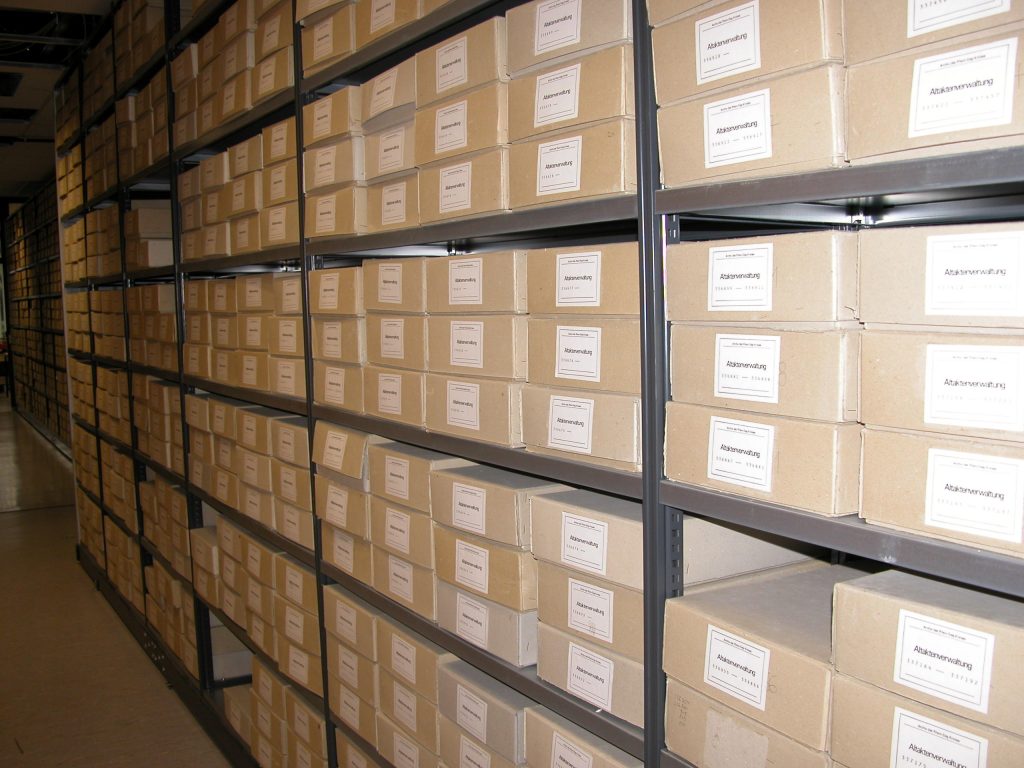 Ein Bibliothekar im Archiv – geht das? – ZB MED-Blog